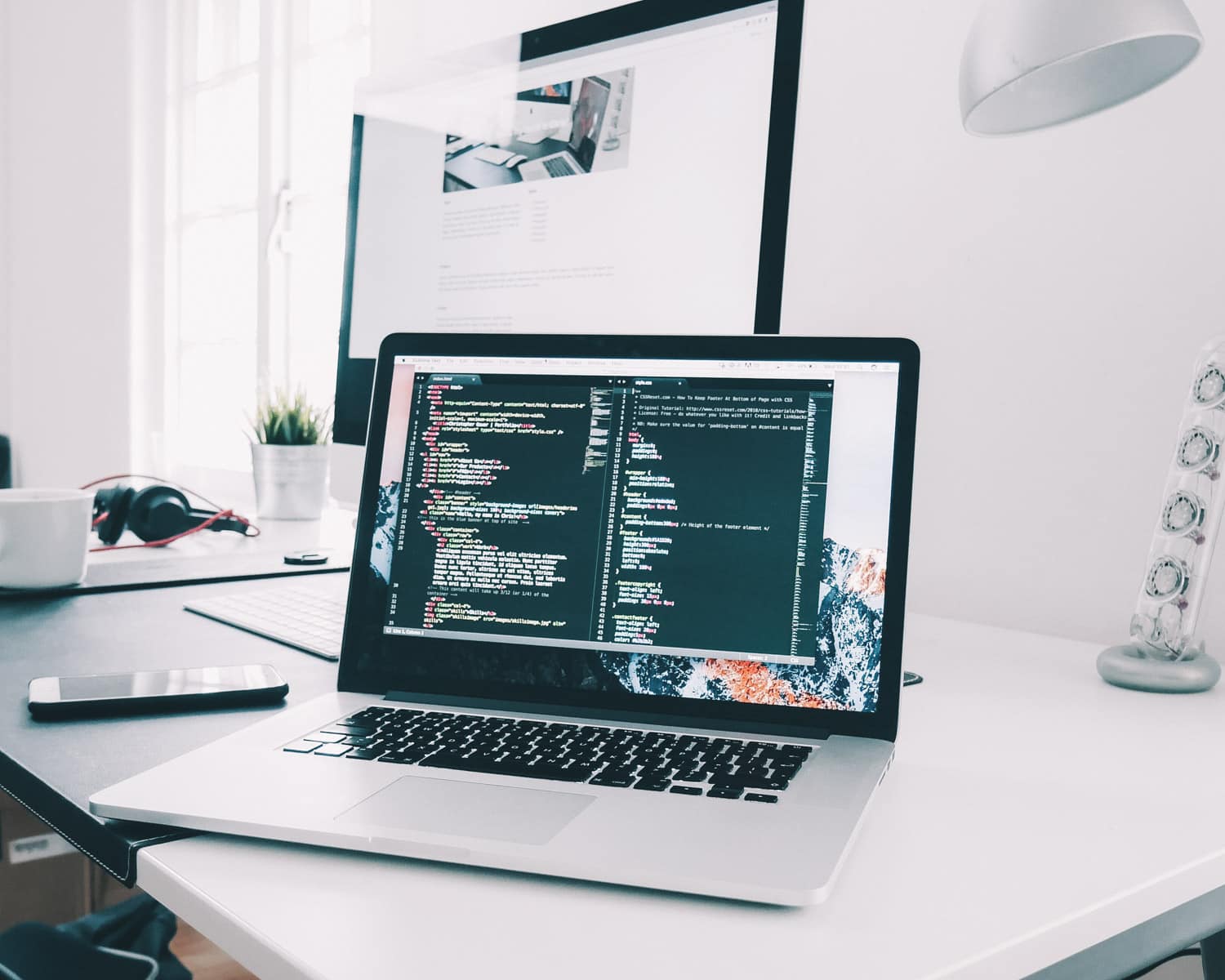 The Best 40+ Sites For Finding Remote Work Online