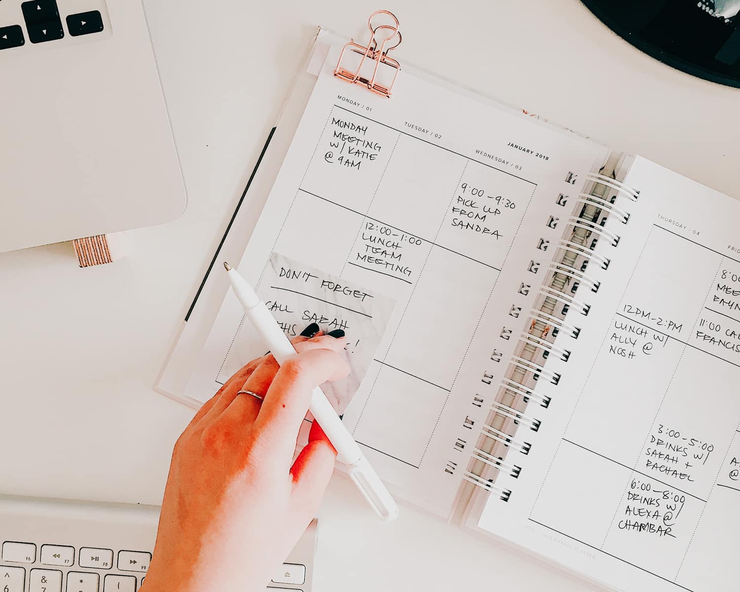 How to "Unplug" From Work: Tips for a Healthy Work/Life Balance