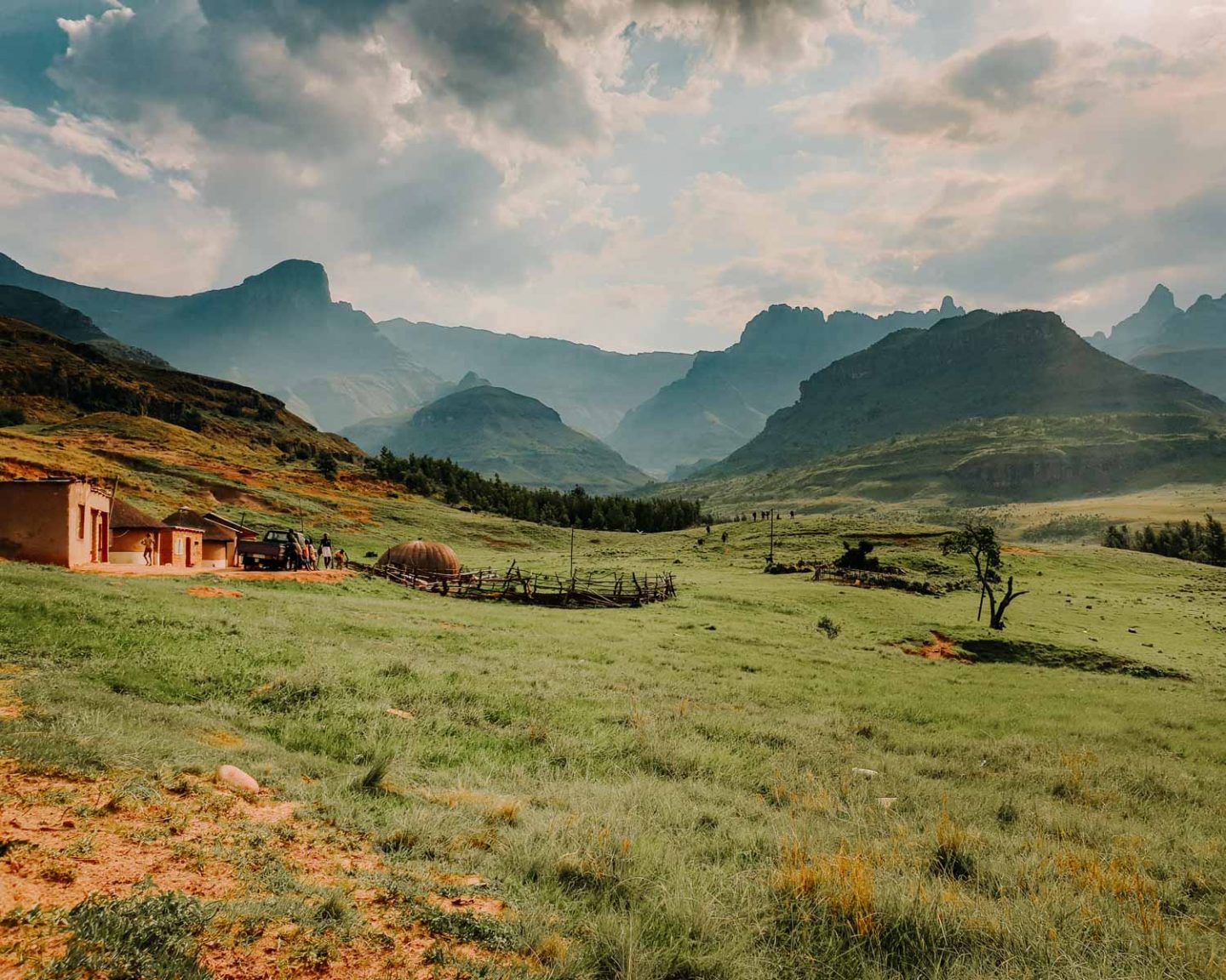Hiking the Mnweni Circuit: A Spectacular 3-Day Drakensberg Hike