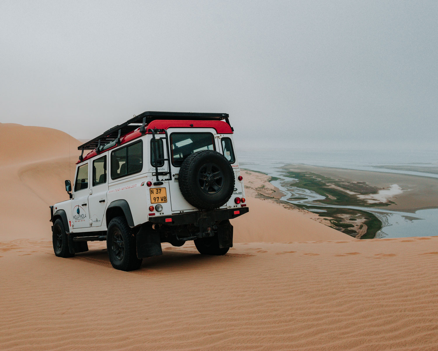 An Incredible 10-Day Namibia Road Trip Itinerary