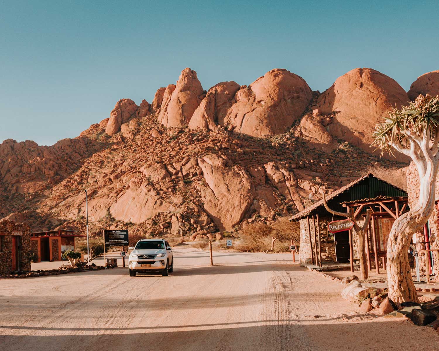 An Incredible 10-Day Namibia Road Trip Itinerary